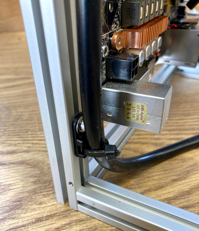Stalled - Spotswood Computer Cases | DA-160 Vertical Mini-ITX/DTX Case ...